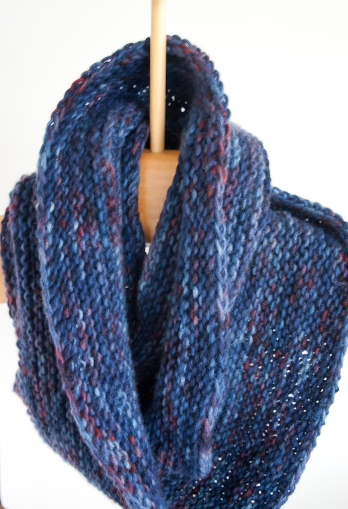 Big Cashmere Cowl Pattern – Nancy Elizabeth Designs